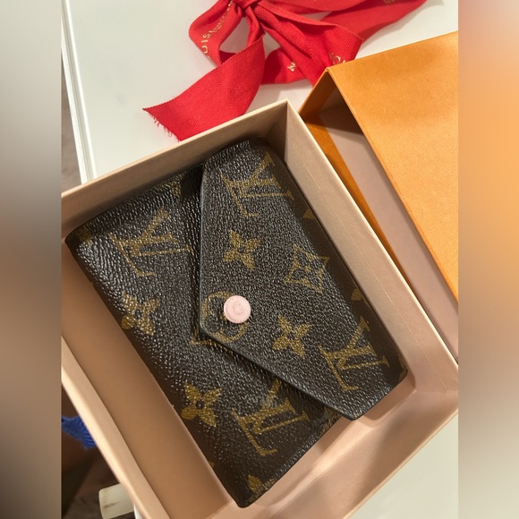 Louis Vuitton | Bags | Louis Vuitton Monogram Wallet Pink Inside | Poshmark